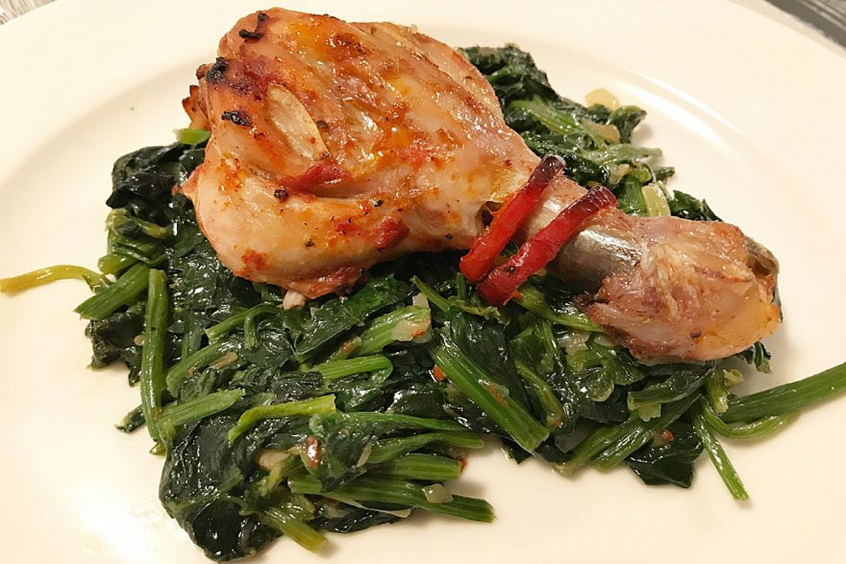 Yoğurtlu Ispanak Yatağında Tavuk Sote Tarifi | Bildirimlerim